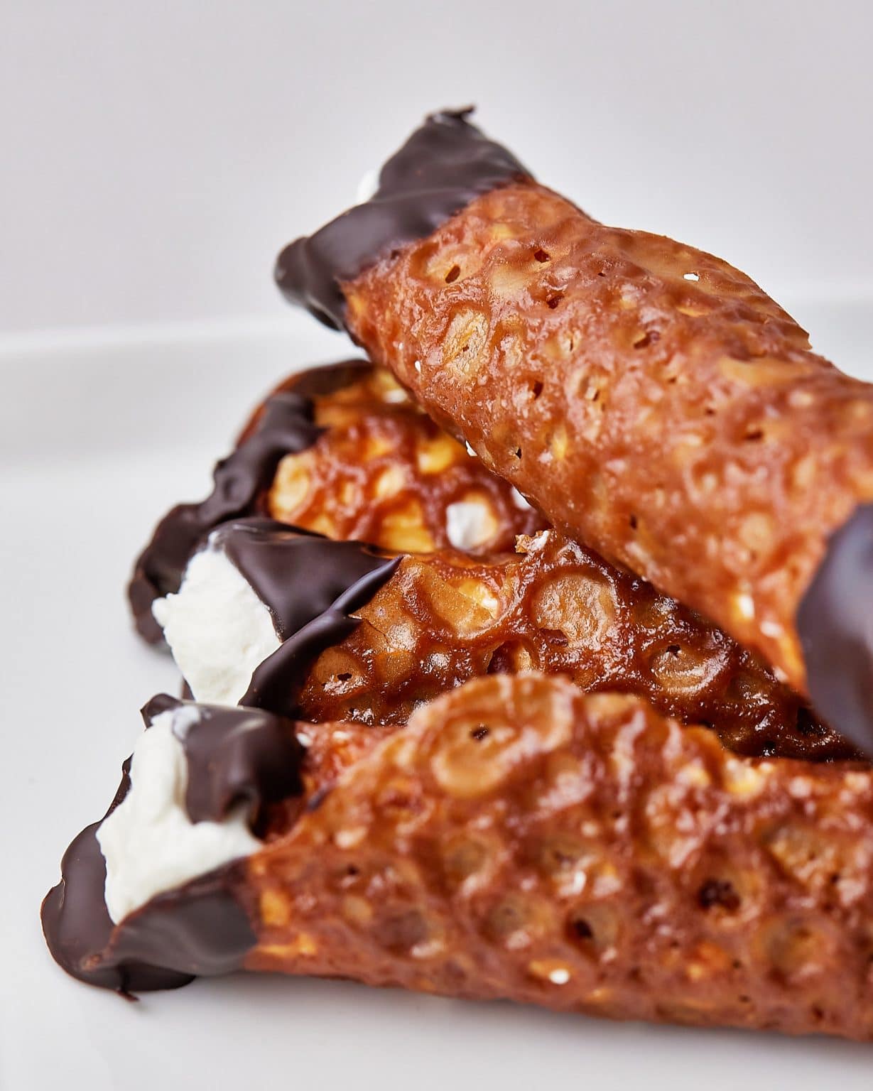 Brandy Snaps with Amaretto Cream | Bonni Bakery