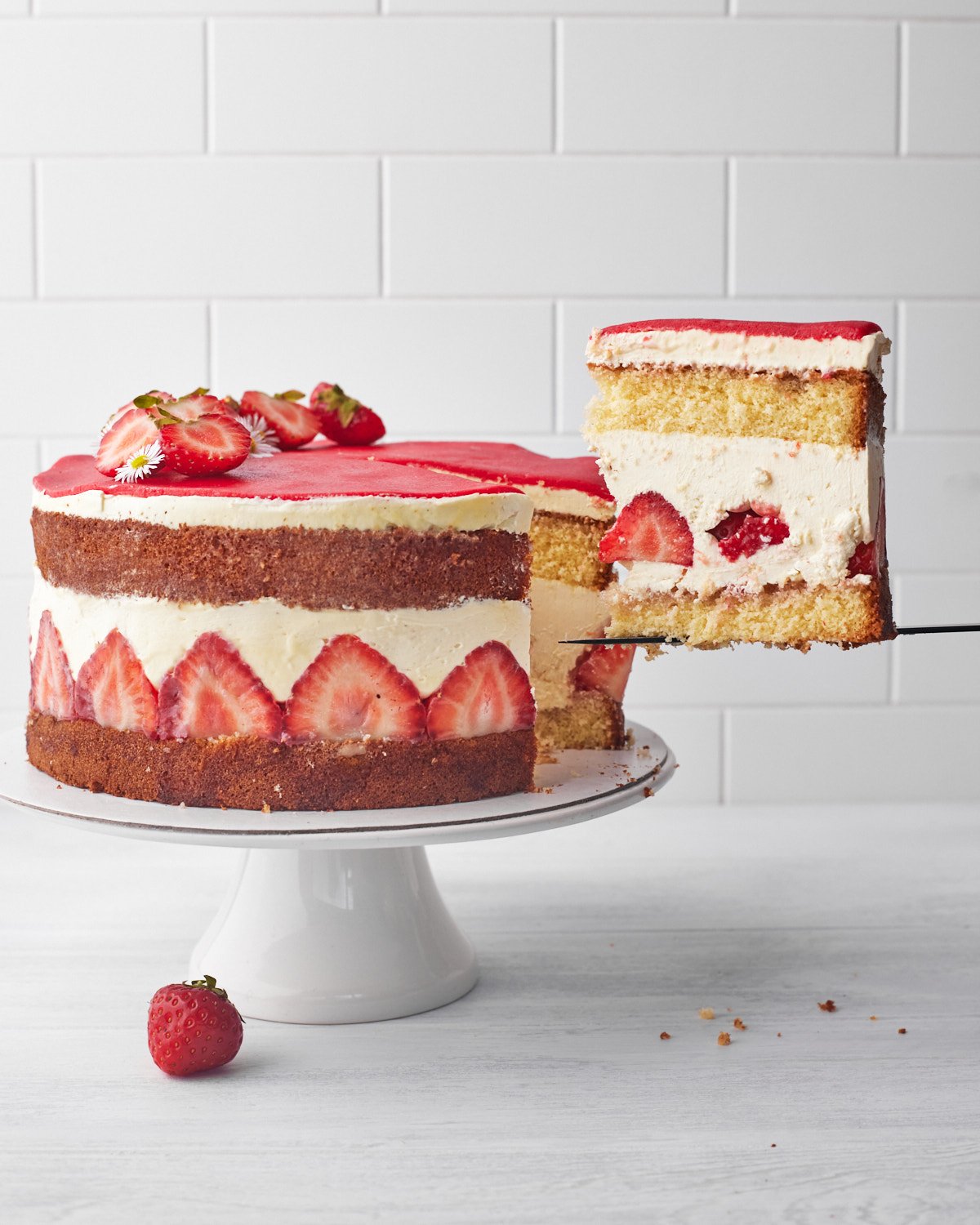 Fraisier Cake (French Strawberry Cake)