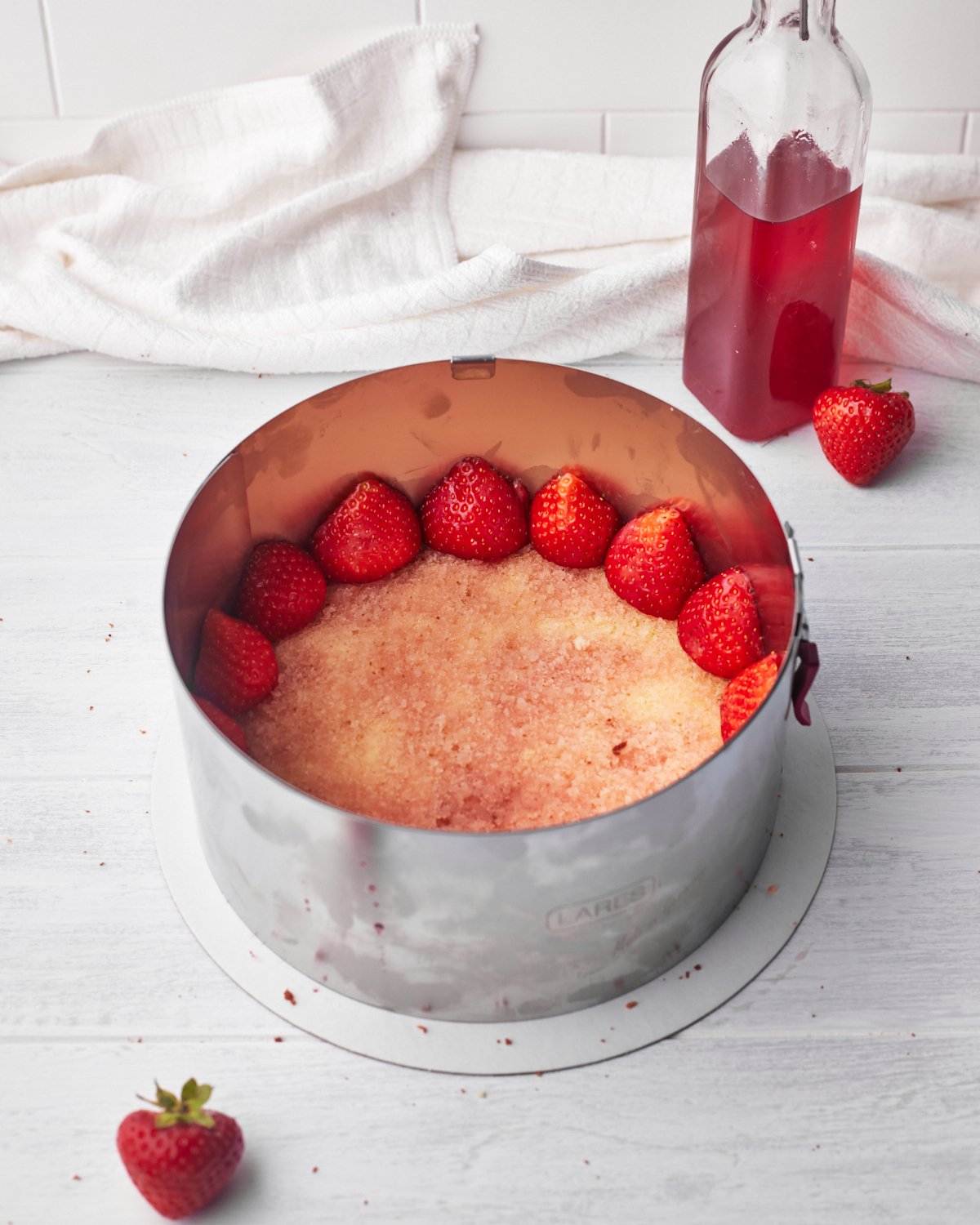 Fraisier Cake (French Strawberry Cake)
