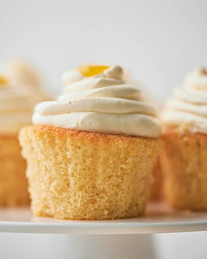 Mango Cupcakes filled with Mango Coulis filled with Mango Coulis ...