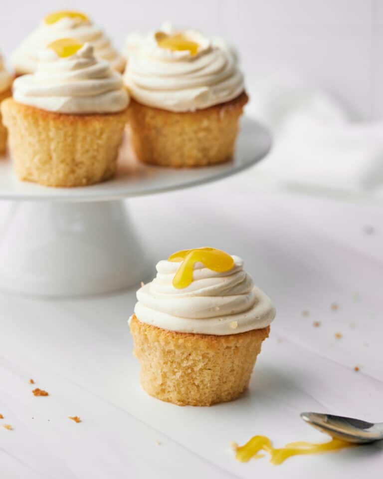 Mango Cupcakes filled with Mango Coulis filled with Mango Coulis ...