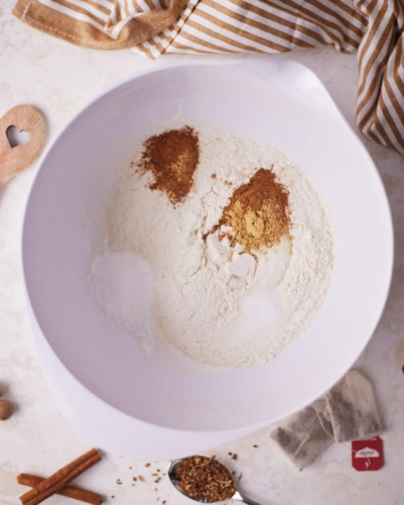 Chai Cake with Brown Butter Cream Cheese Frosting | Bonni Bakery