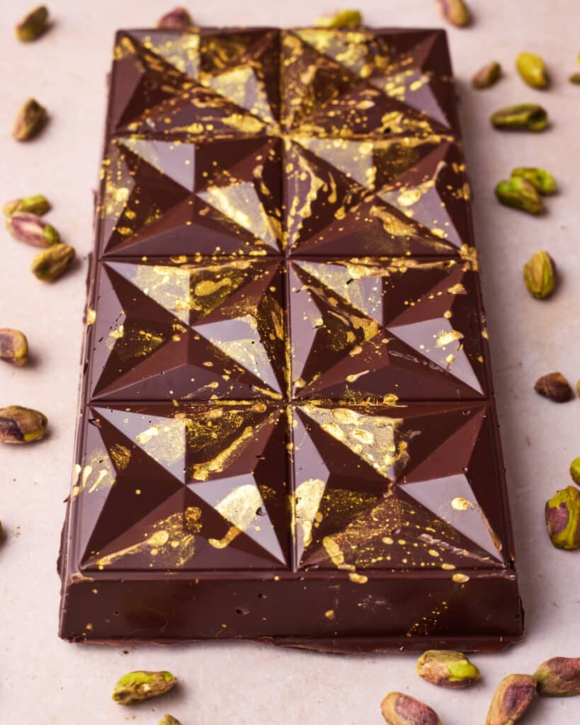 How To Temper Chocolate (With or Without A Thermometer) | Bonni Bakery