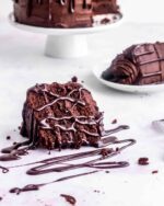 Chocolate Ganache Recipe - Ultimate Guide to Ganache